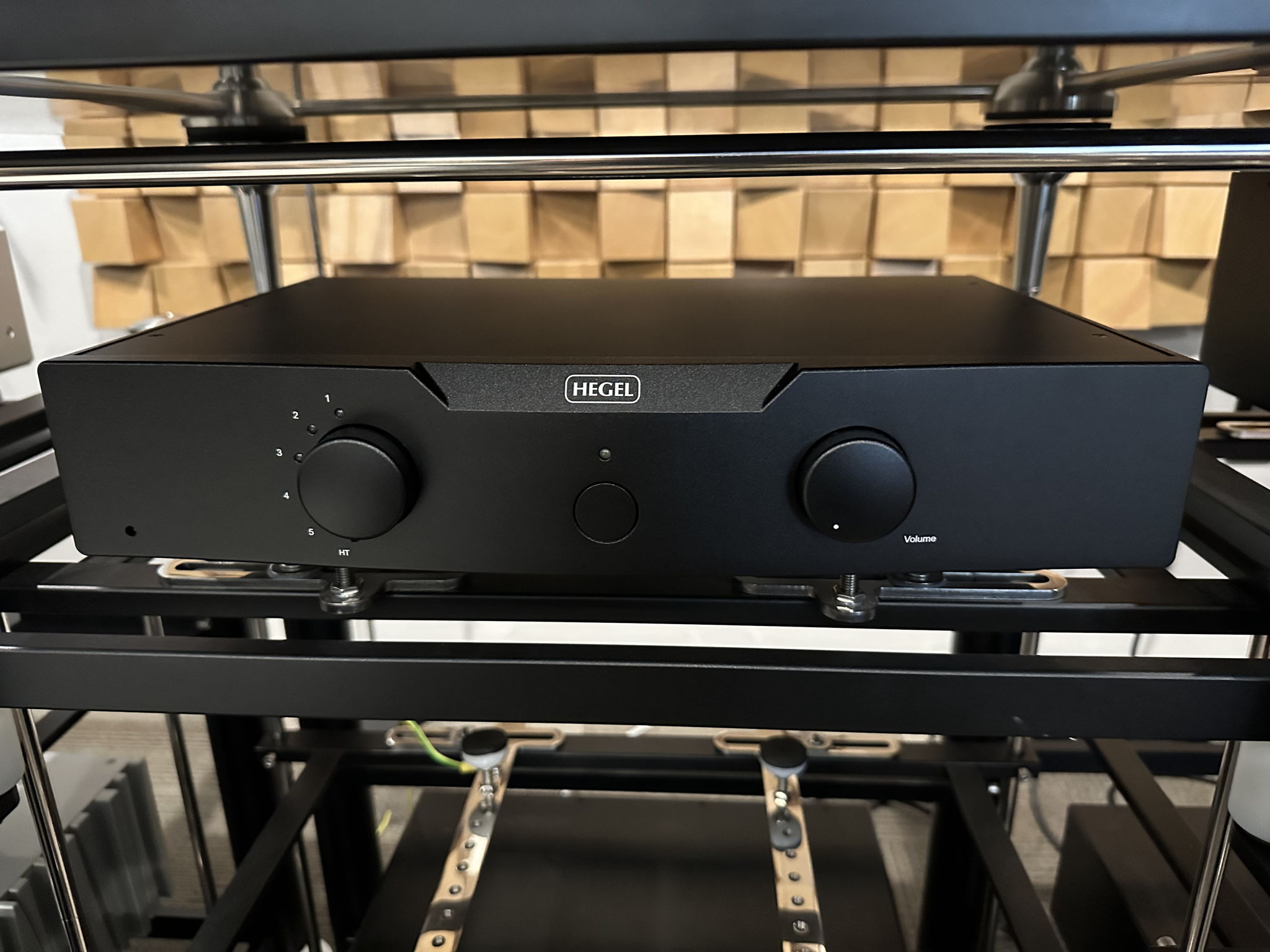 Hegel P30A Preamplifier (MINTY!) For Sale | Audiogon