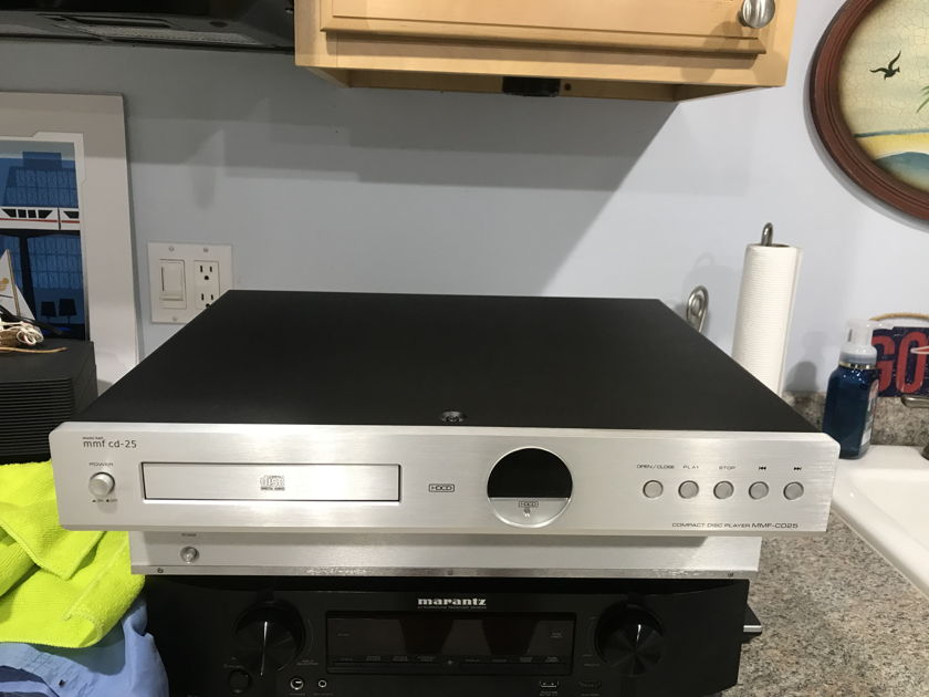 Music Hall CD-25 HDCD Player For Sale | Audiogon