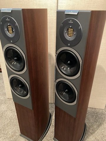 Audiovector R3 Arret'e Speakers For Sale | Audiogon