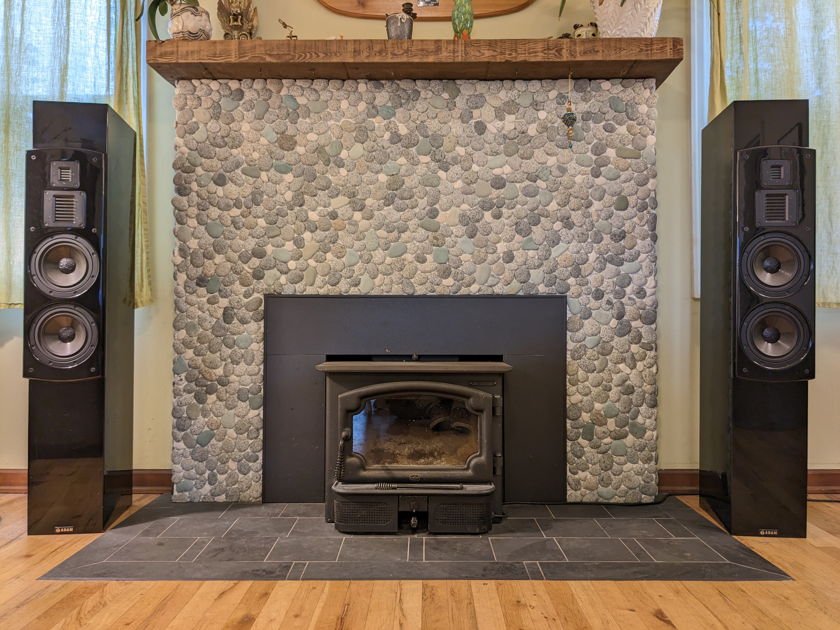 Adam Audio GmbH Classic Column Speakers, 4... For Sale | Audiogon