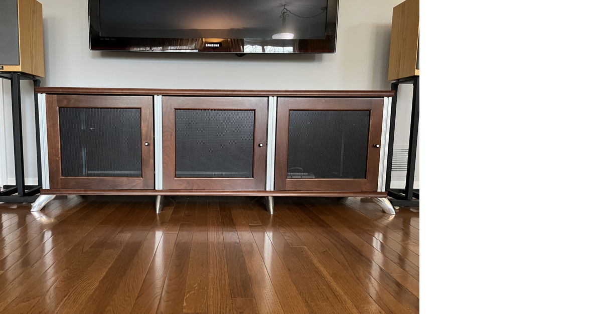 Salamander Designs Synergy 237 For Sale | Audiogon