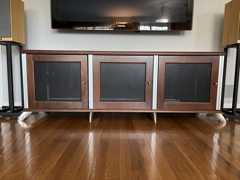 Salamander Designs Synergy 237 | Cabinets, Racks & Stands | Audiogon