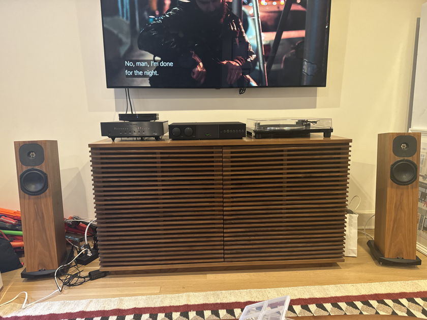 Ray's System | Virtual Listening Room
