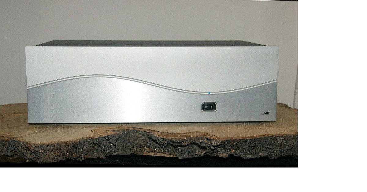 MIT Z-Center 10-outlet power conditioner For Sale | Audiogon