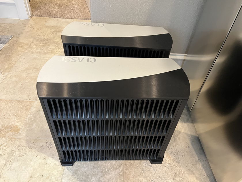 Classe Audio Omega Mono For Sale | Audiogon