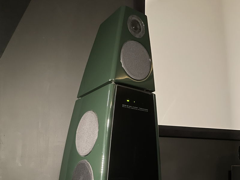 Meridian DSP-8000 (Pair) in Gorgeous Briti... For Sale | Audiogon