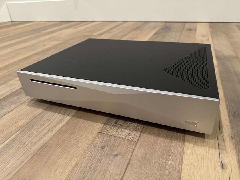 Innuos Zenith MK3 (Silver, 1TB) For Sale | Audiogon