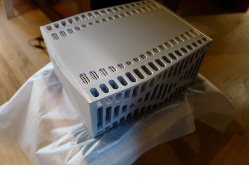 BOULDER 3060 STEREO AMPLIFIER For Sale | Audiogon