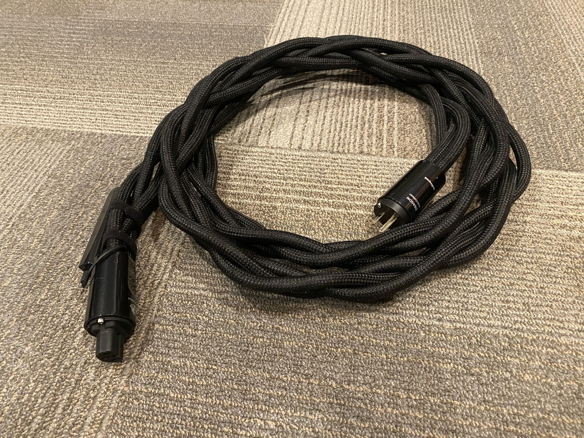 AudioQuest Dragon High Current (3M, 15A IEC) For Sale | Audiogon