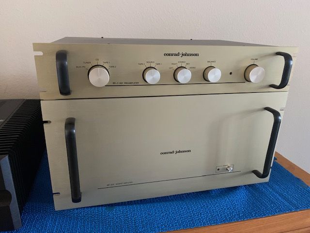 Conrad Johnson Pair MF200 amp & PF1-FET pr... For Sale | Audiogon