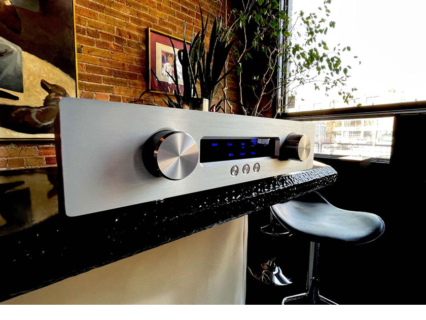 GamuT D3i Dual Mono Preamplifier | Solid state | Audiogon