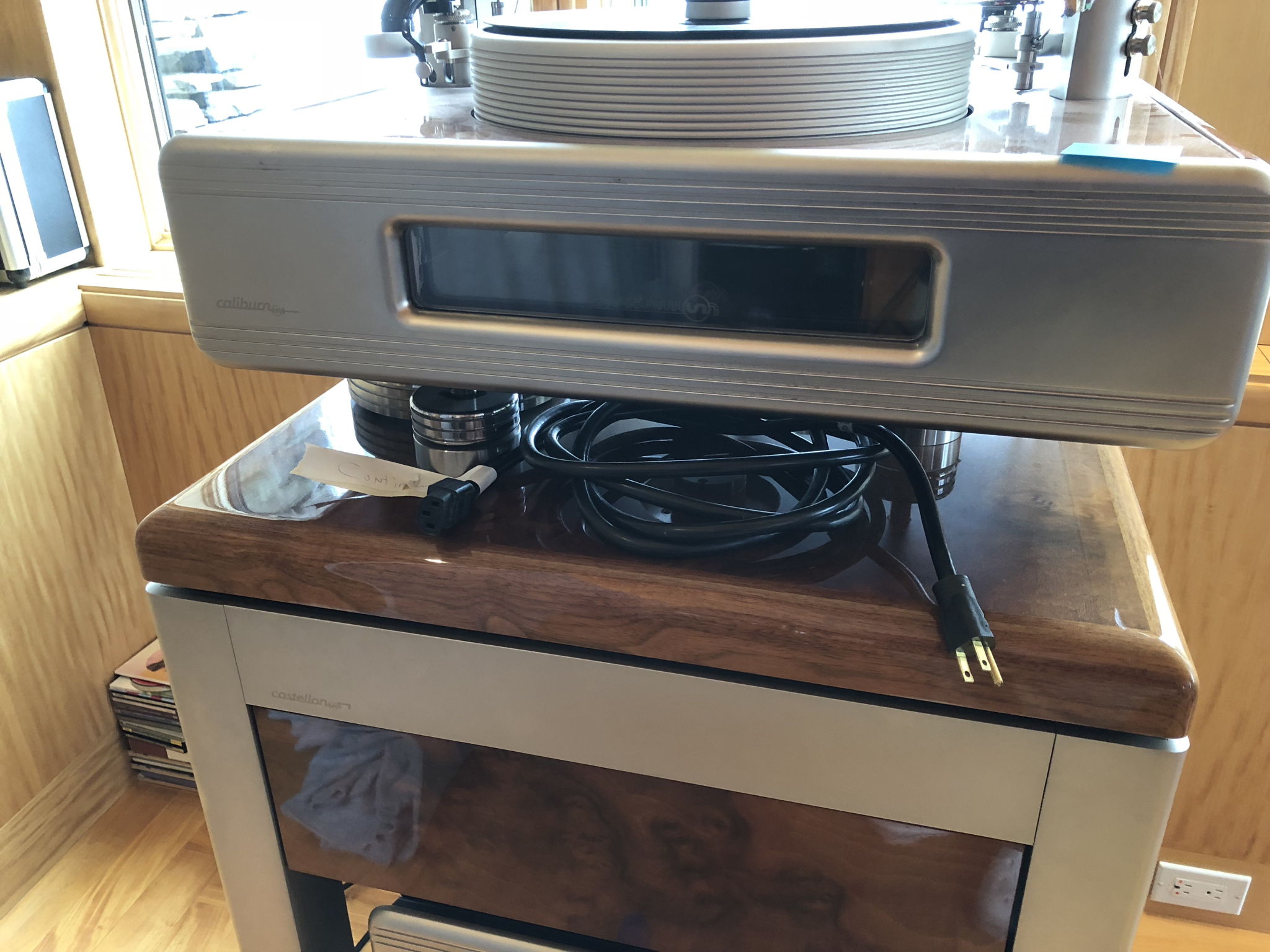 CONTINUUM AUDIO LABS CALIBURN TURNTABLE WI... For Sale | Audiogon