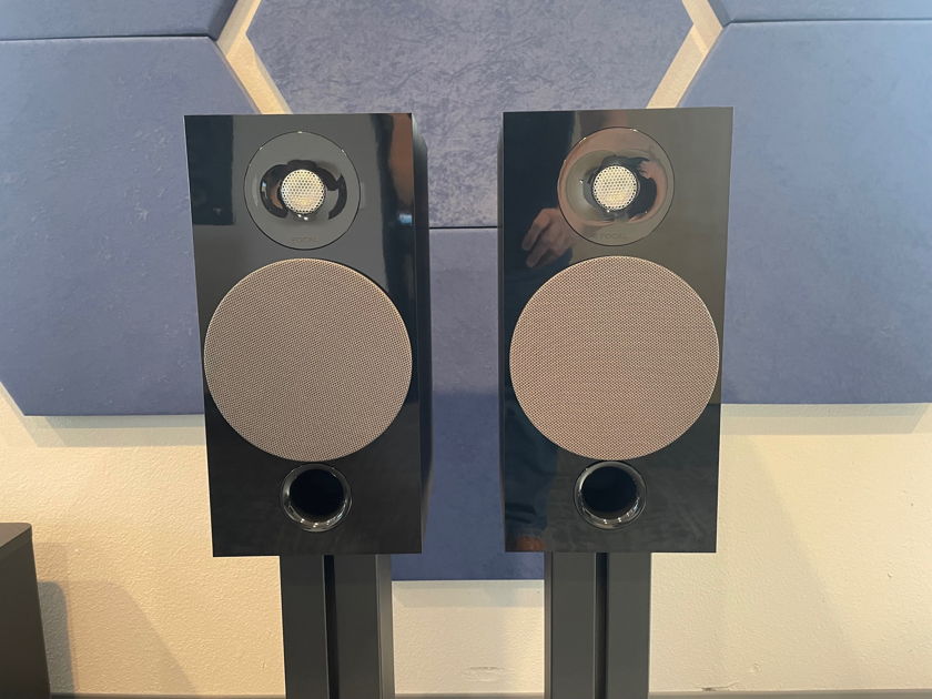 Focal Chora 806 For Sale | Audiogon