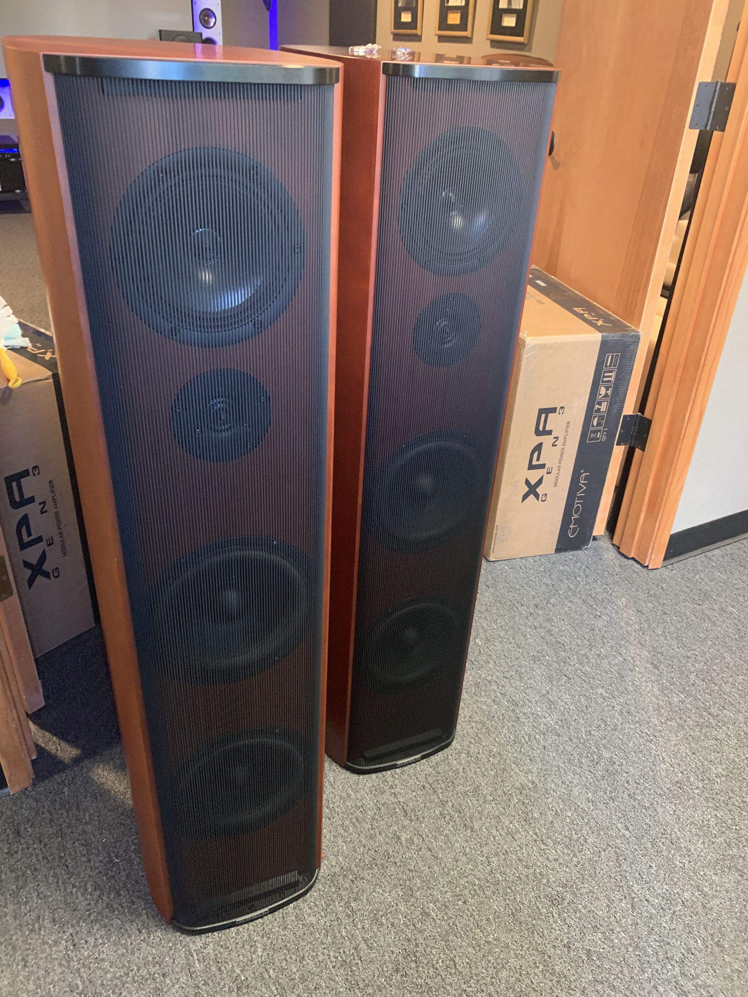 Krell Resolution 2 Tower Speakers For Sale | Audiogon