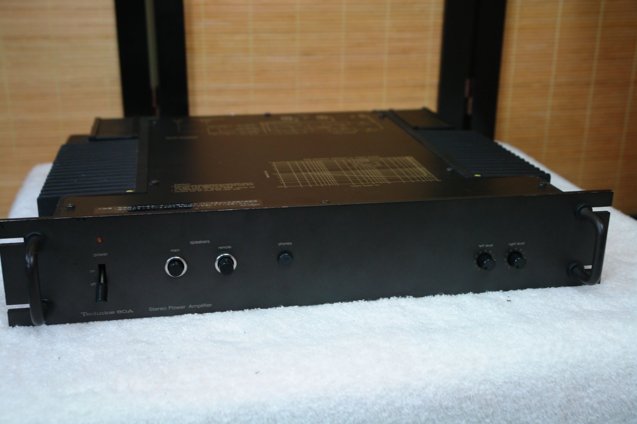 TECHNICS SE-9060 60A FLAT AMPLIFIER For Sale | Audiogon