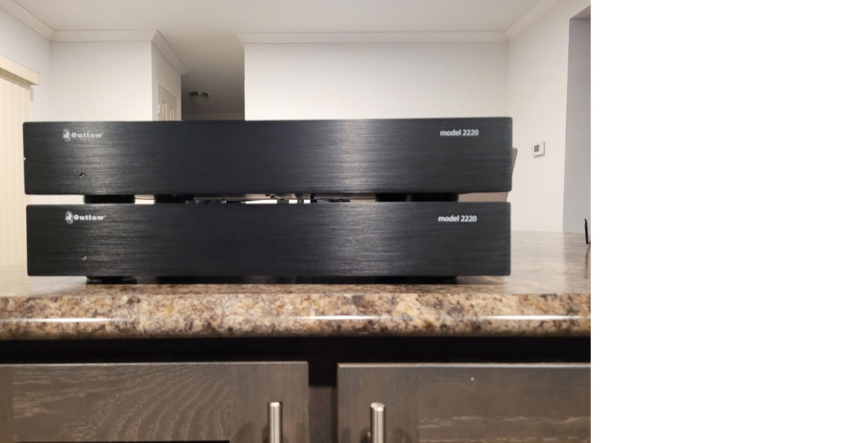Outlaw Audio 2220 For Sale | Audiogon