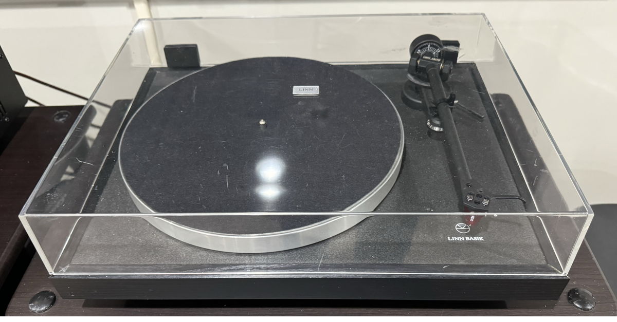 Linn Basik Turntable w Akito arm, Ortofon ... For Sale | Audiogon