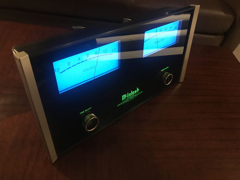 McIntosh MCLK12 Clock - Display For Sale | Audiogon