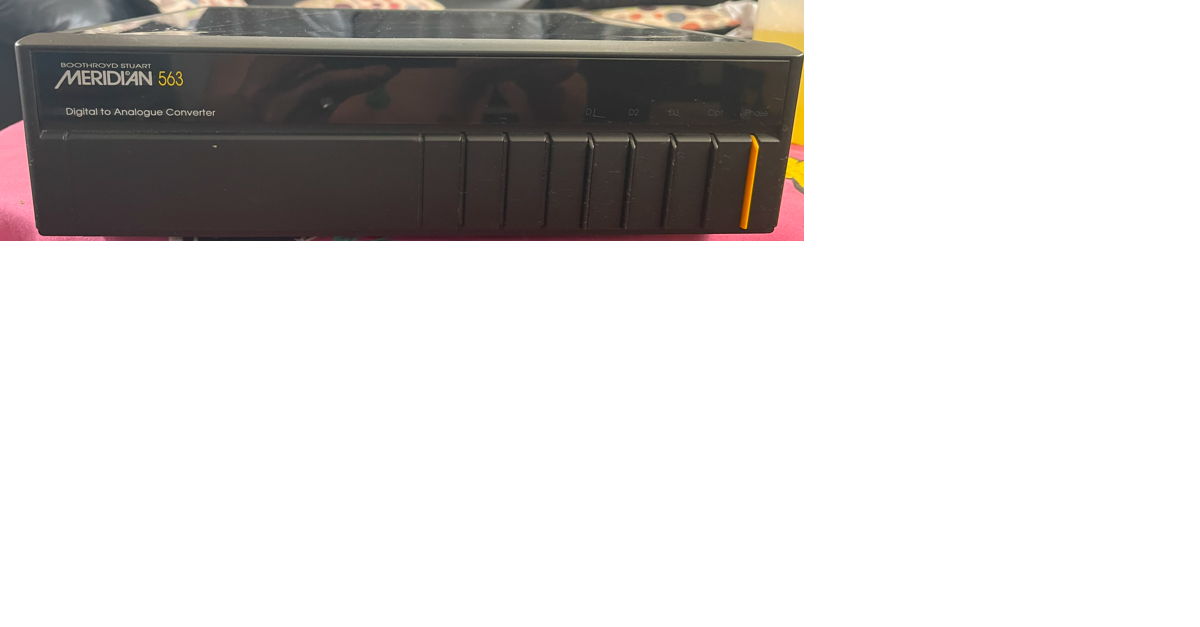 MERIDIAN 563 DIGITAL TO AUDIO CONVERTER For Sale | Audiogon