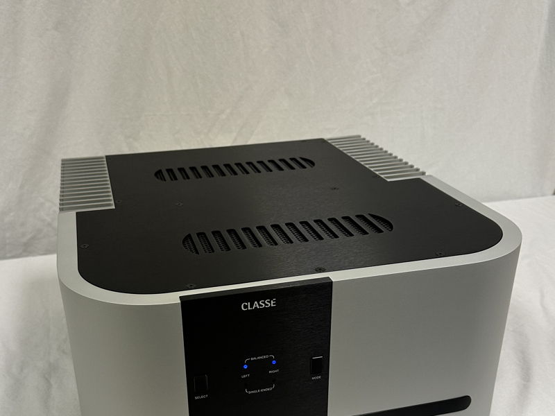 Classe Audio CA-2200 Stereo Power Amp For Sale | Audiogon