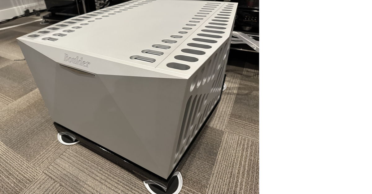 Boulder 3060 Stereo Amplifier (Pure Class-A) For Sale | Audiogon