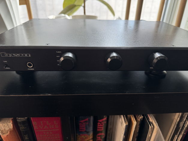 Bryston B-60 Integrated Amplifier For Sale | Audiogon