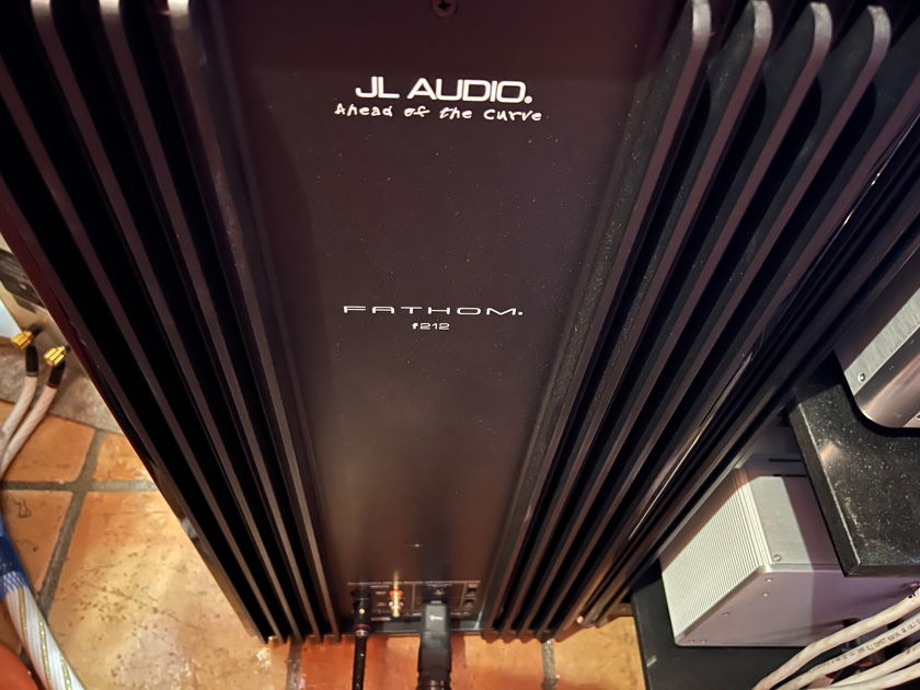 JL Audio Fathom f212 [Gloss Black] For Sale | Audiogon