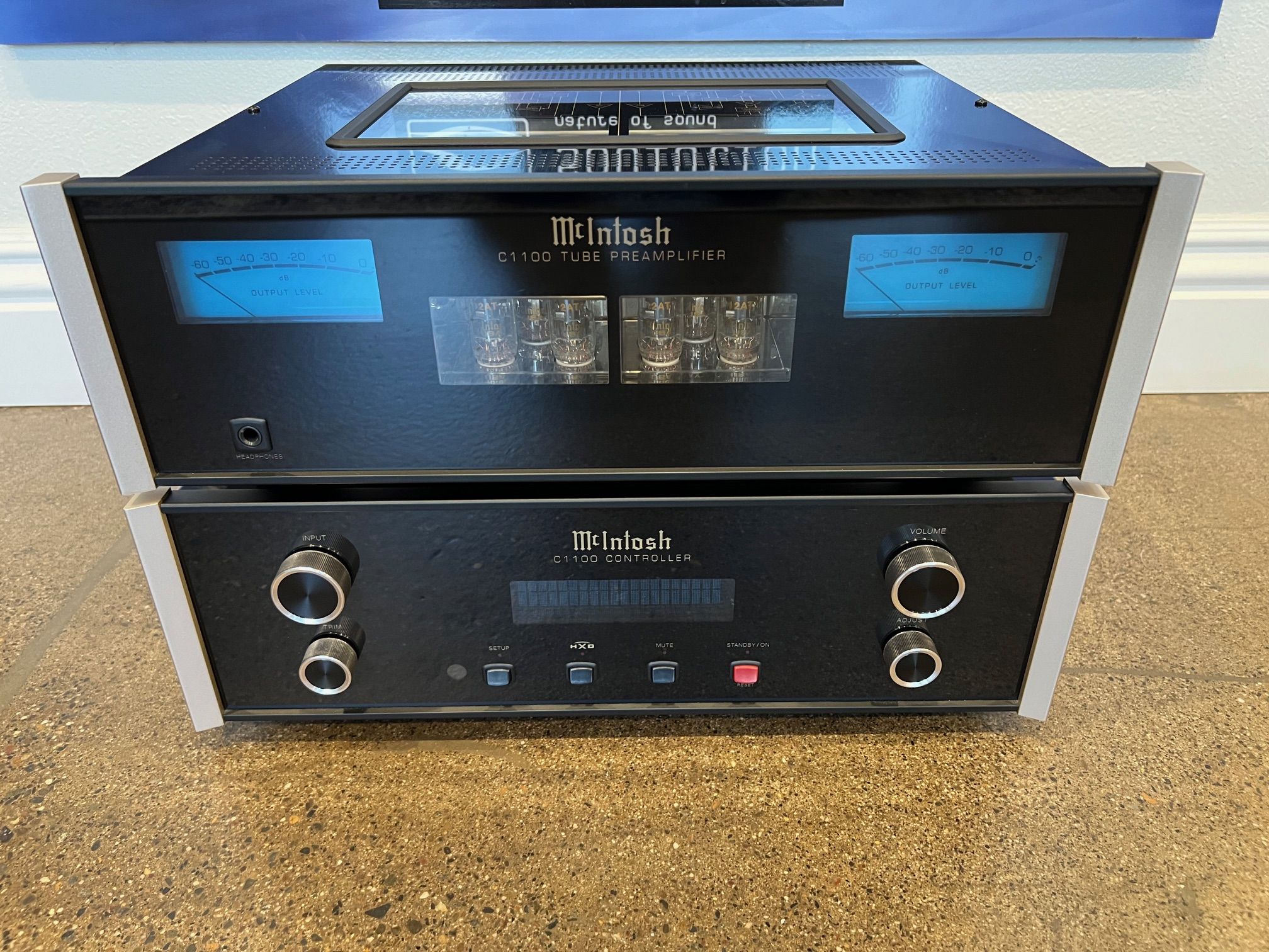 McIntosh C1100 Tube Preamplifier (C1100T +... For Sale | Audiogon