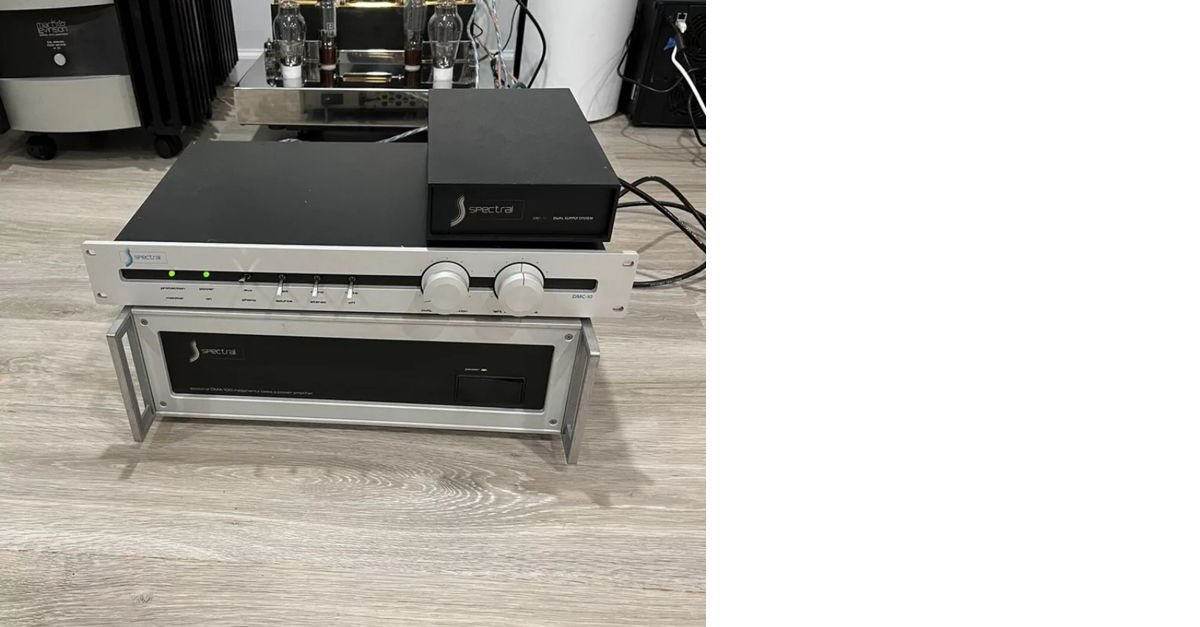 Spectral DMC-10 preamplifier with power su... For Sale | Audiogon