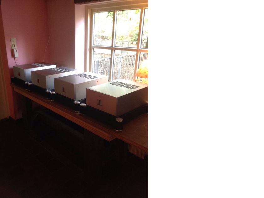 TAD M600 Power Amplifier (4 pieces) For Sale | Audiogon