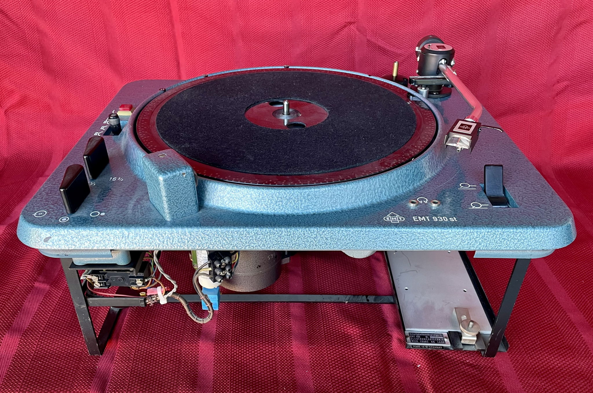 EMT 930 Legendary idler drive turntable For Sale | Audiogon