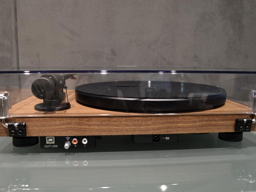 Pro-Ject Audio Systems Debut RecordMaster Turntable - Matte Walnut ... Pro-Ject Audio Systems Debut RecordMaster Turntable - Matte Walnut ...