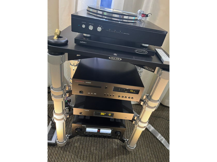 Luxman Centennial Stack Turntable/ streame... For Sale | Audiogon