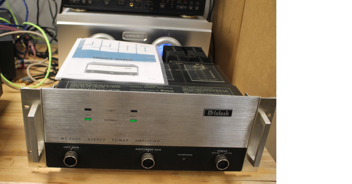 McIntosh MC2200 (MC-2200) Vintage Power Am... For Sale | Audiogon