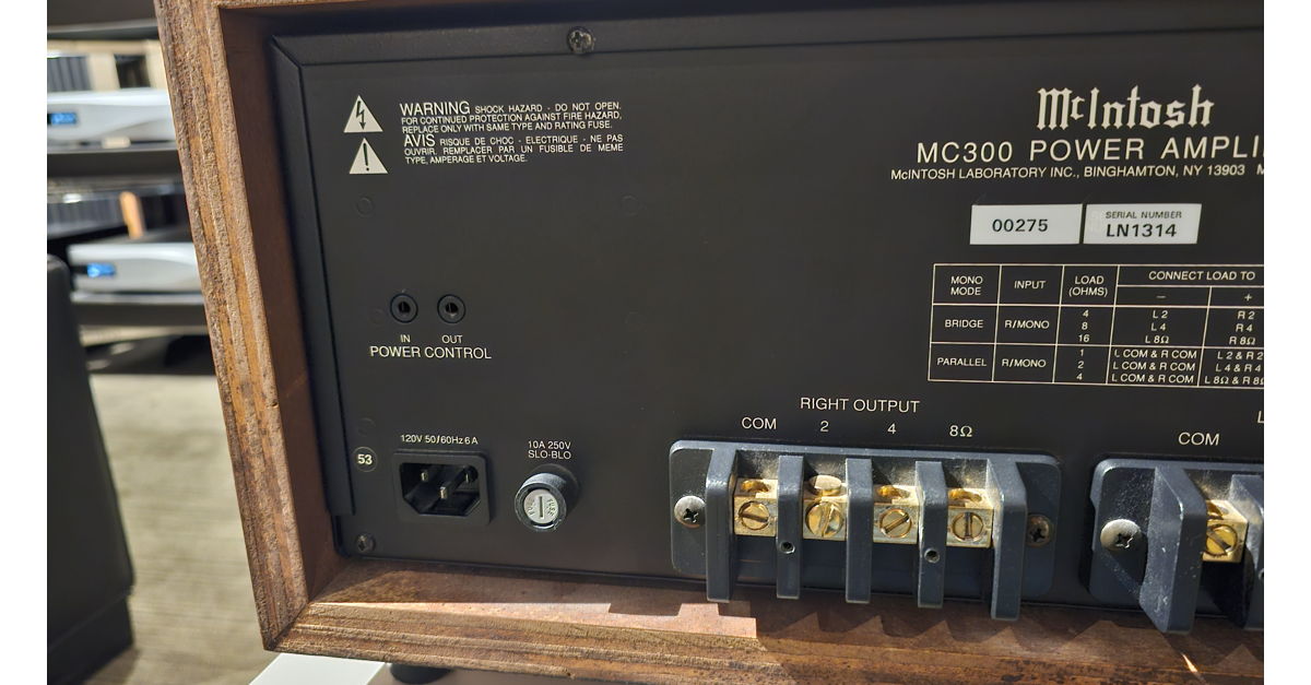 McIntosh MC300 For Sale | Audiogon