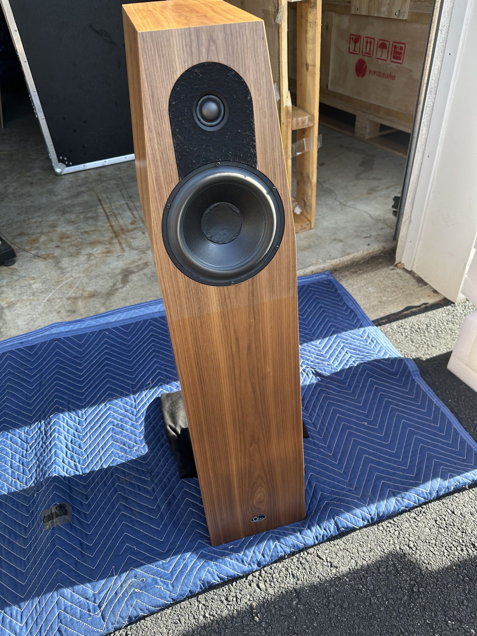 QLN Prestige Three w/ Levar Resonance Footers For Sale | Audiogon