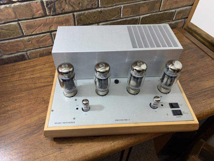 Music Reference RM-200 mkII with KT120 tubes For Sale | Audiogon