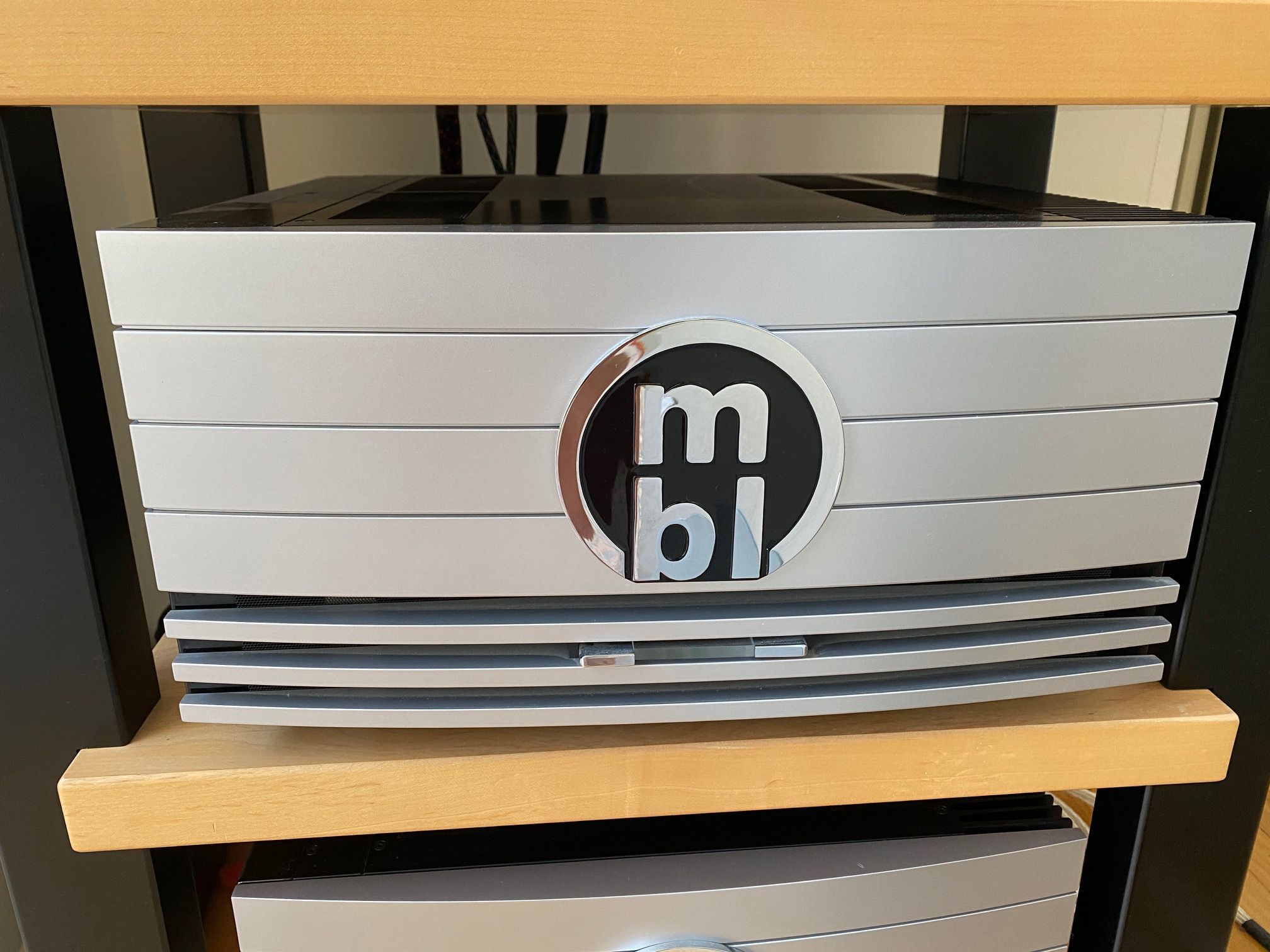 MBL 9007 (PAIR, 2 amps) Monoblock Amps For Sale | Audiogon