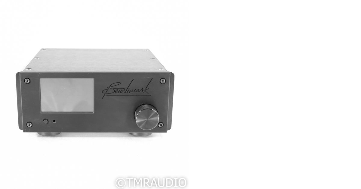 Benchmark Media LA4 Stereo Preamplifier (1... For Sale | Audiogon