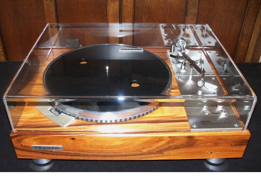 Restored Pioneer Turntable PL 570 in Santo... For Sale | Audiogon