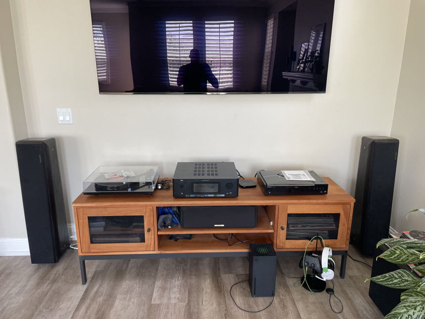 Sonus Faber Toy tower For Sale | Audiogon