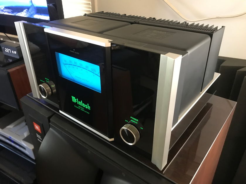 McIntosh MC-501 monoblocks, 500 watts each! | Solid state | Audiogon