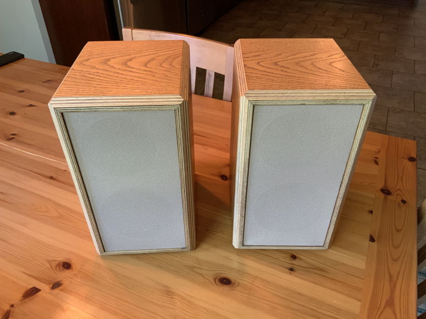 Shahinian Acoustics Elf | Monitors | Audiogon