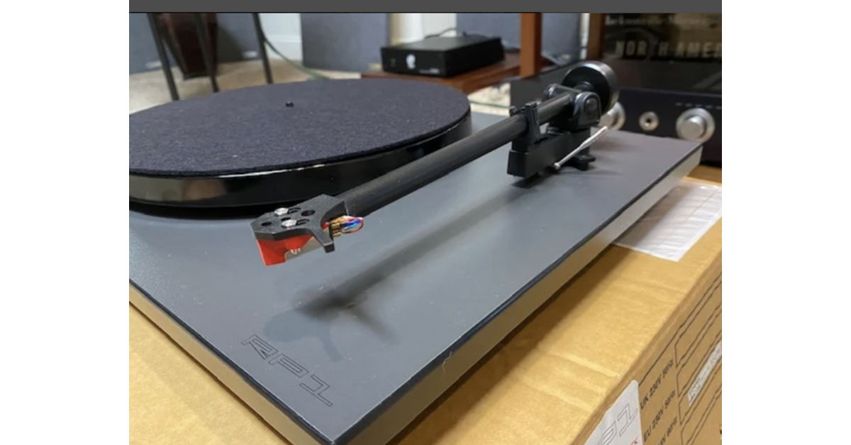 Rega RP1 Turntable w/Performance Pack For Sale | Audiogon