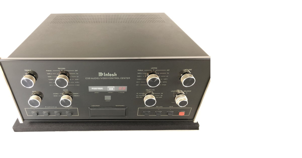 McIntosh C39 Solid State Preamp with Phono... For Sale | Audiogon