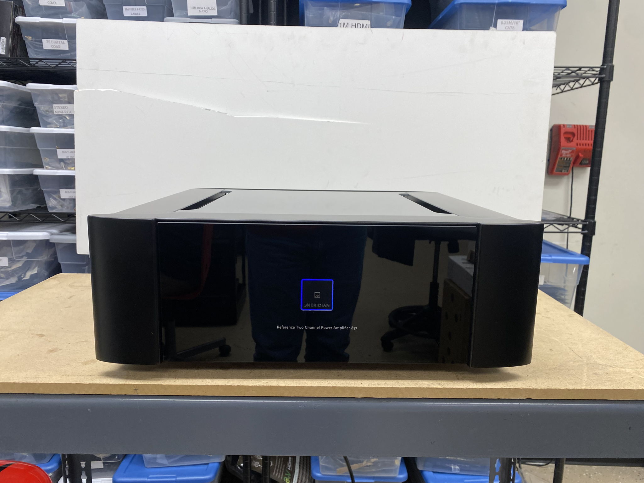 Meridian Reference 857 2 Channel Power Amp For Sale | Audiogon