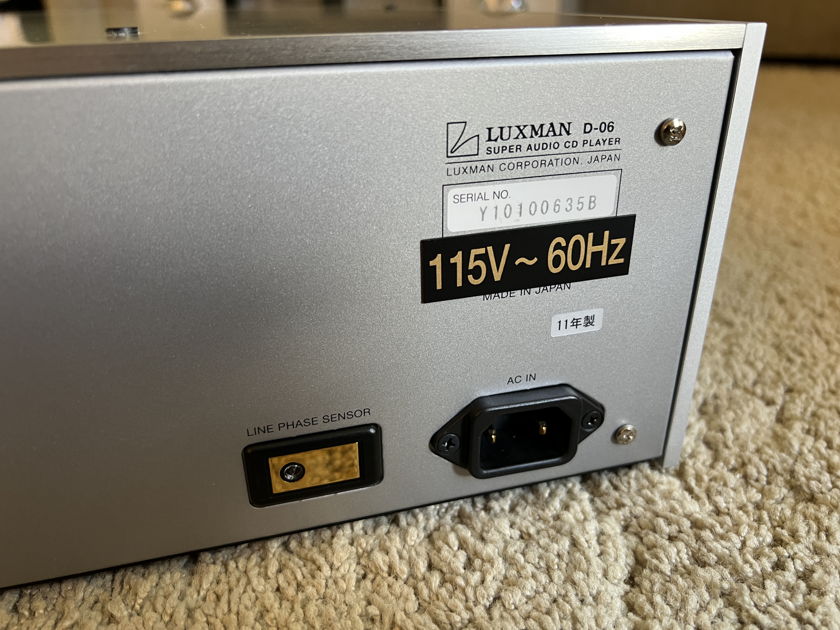 Luxman D-06 CD/SACD Player For Sale | Audiogon