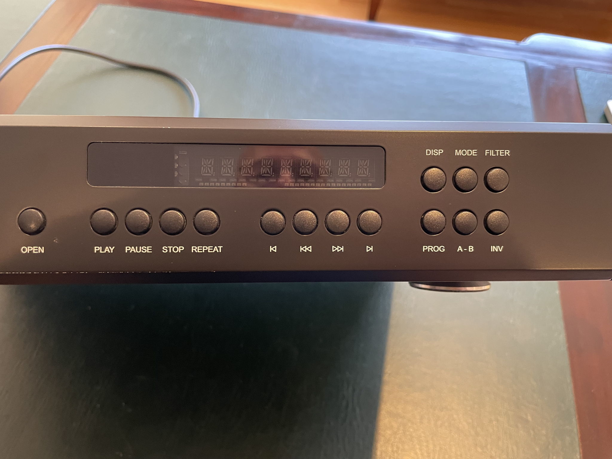T+A CD 1240 R CD Player - 220 Volt with T... For Sale | Audiogon