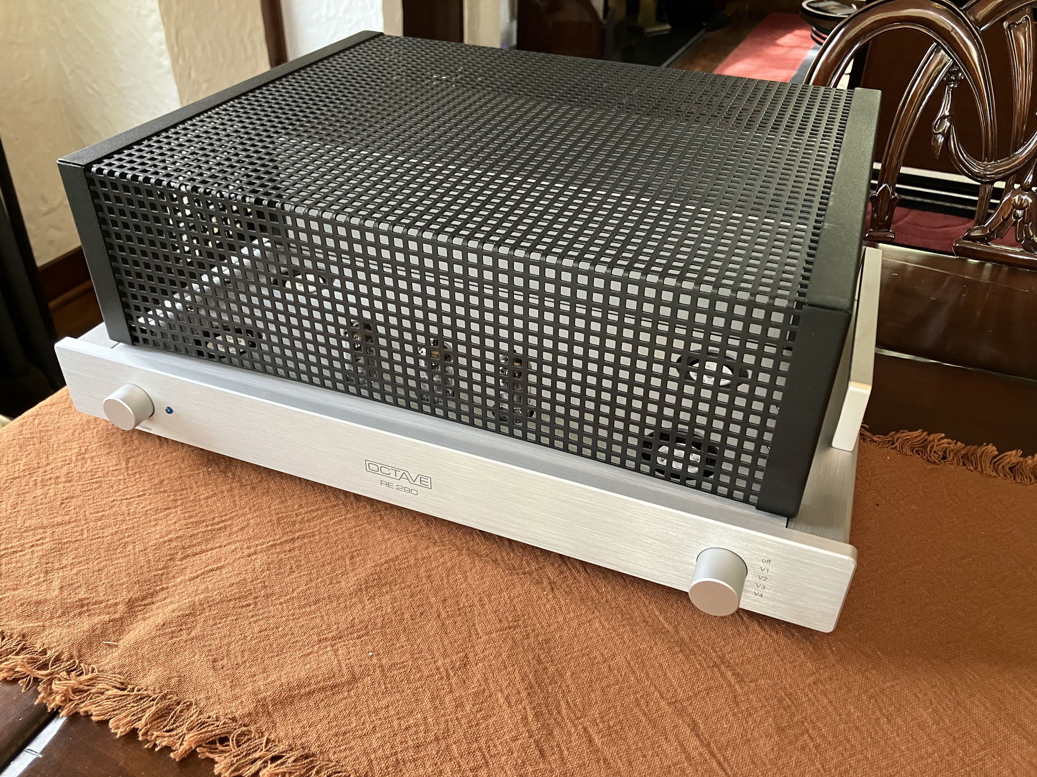 Octave RE 290 Tube Amp with Black Box; Silver For Sale | Audiogon