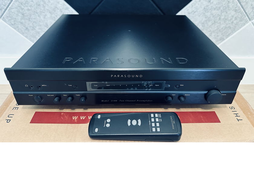 Parasound Model 2100 2.1 Channel Preamplif... For Sale | Audiogon